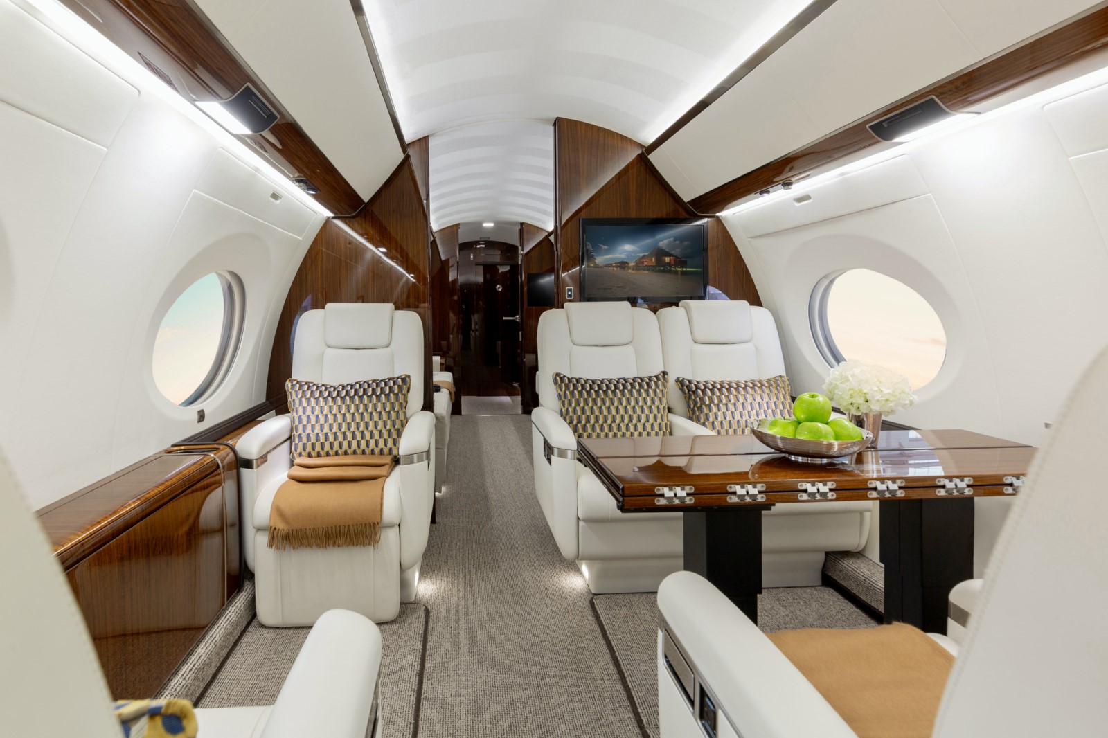 GULFSTREAM 650ER LX-ESO | Private Jet | Global Jet